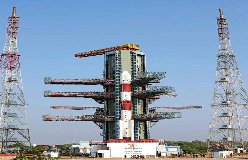 एक और कीर्तिमान स्थापित करने जा रहा है इसरो, यहां देखें तस्वीरें