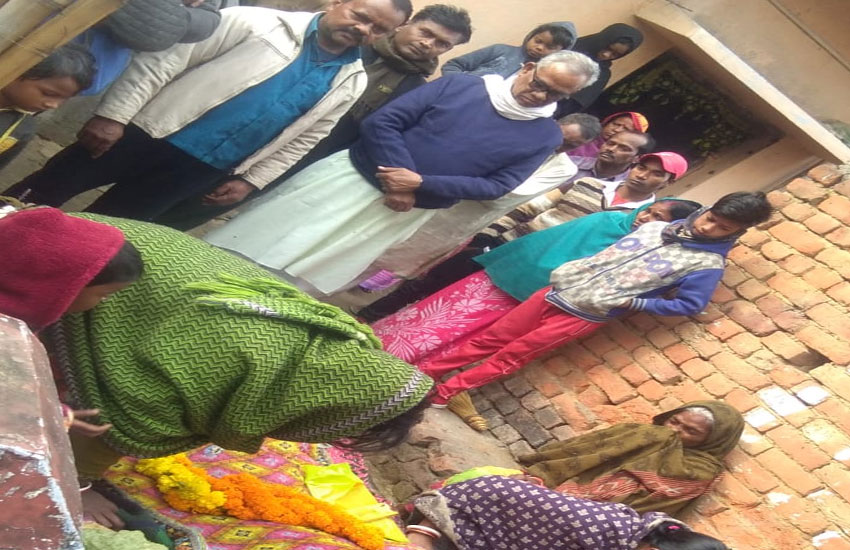 झारखंड मुक्ति मोर्चा को बड़ा झटका, वरिष्ठ नेता रामधनी का निधन ...
