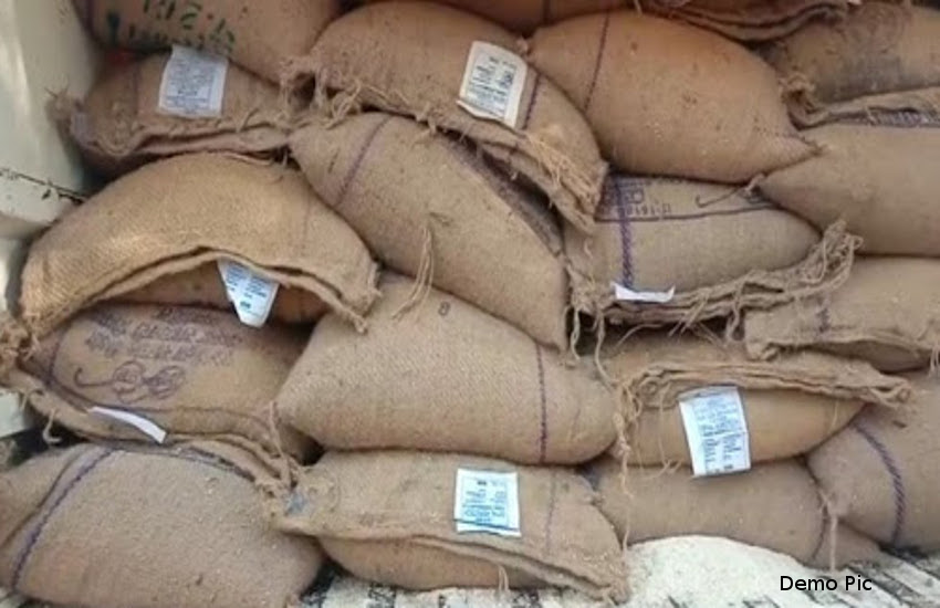 48 घंटे में गायब हो गया लाखों क्विंटल खाद्यान्न, वितरण की जानकारी ...