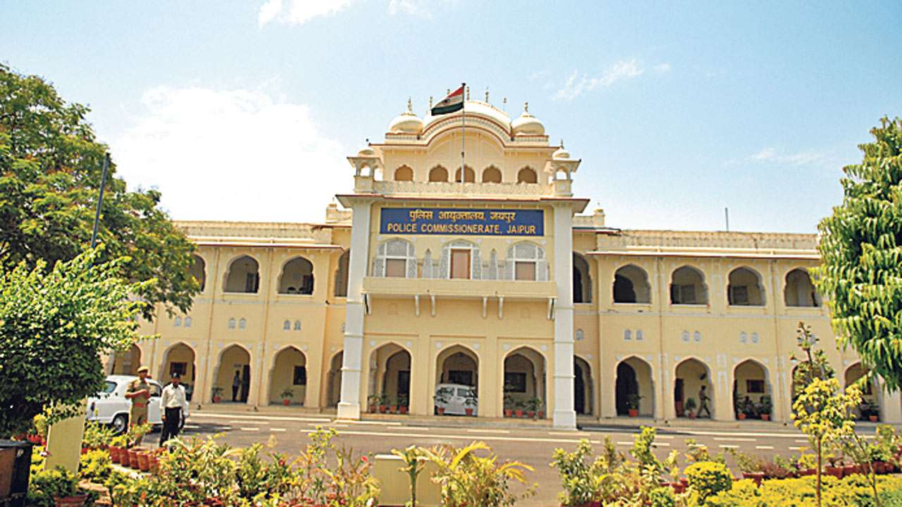 20 लीटर हथकड़ शराब के साथ आरोपी गिरफ्तार | Patrika News | हिन्दी न्यूज