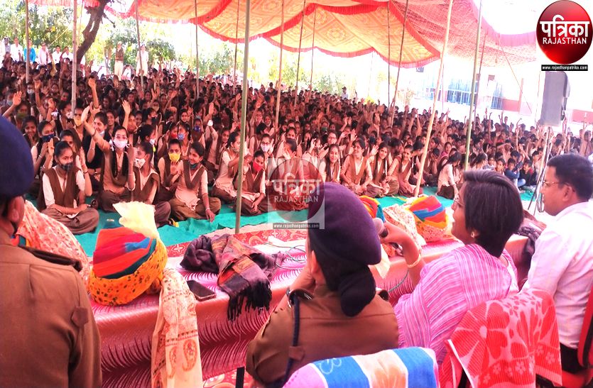 Raniwada : स्कूटी सिखाओ-आत्मविश्वास बढ़ाओ अभियान का शुभारंभ, पढ़ें पूरी ...