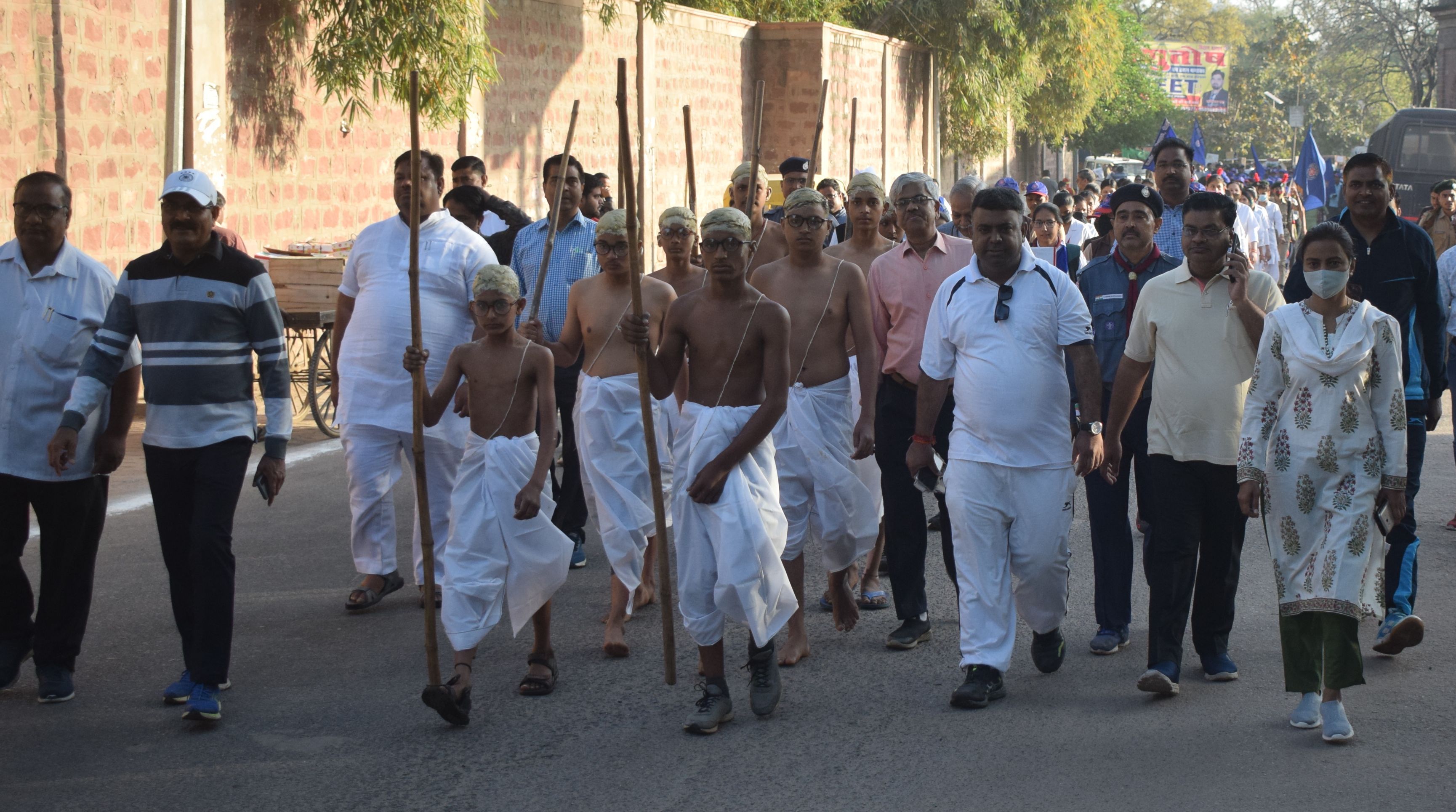 दाण्डी मार्च दिवस पर निकाली गांधी जनकल्याण यात्रा | Gandhi Jan Kalyan ...