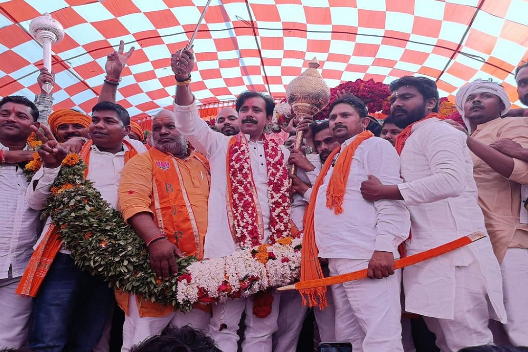 नहीं होगा UP के श्रमिकों का पलायन, वाराणसी में बोले कैबिनेट मंत्री अनिल ...