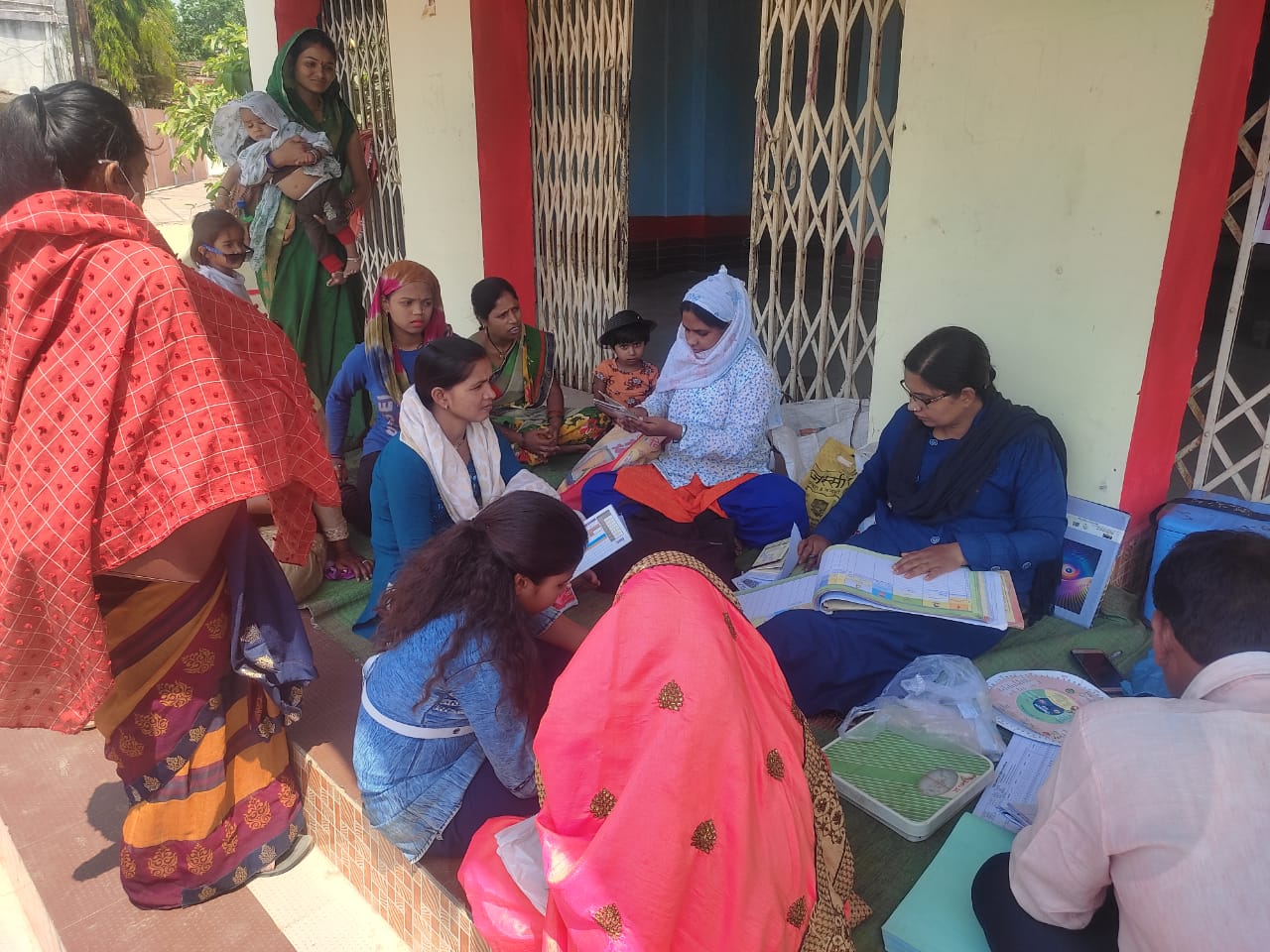 बच्चों से गुलजार रहने वाले आंगनबाड़ी केन्द्रों पर सन्नाटा