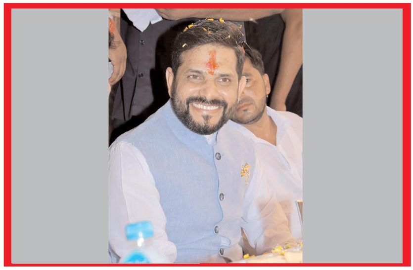 समाज सेवा के लिए युवाओं को प्रेरित कर रहे डॉ. ब्रजेश यादव | Dr. Brajesh yadav is motivating ...