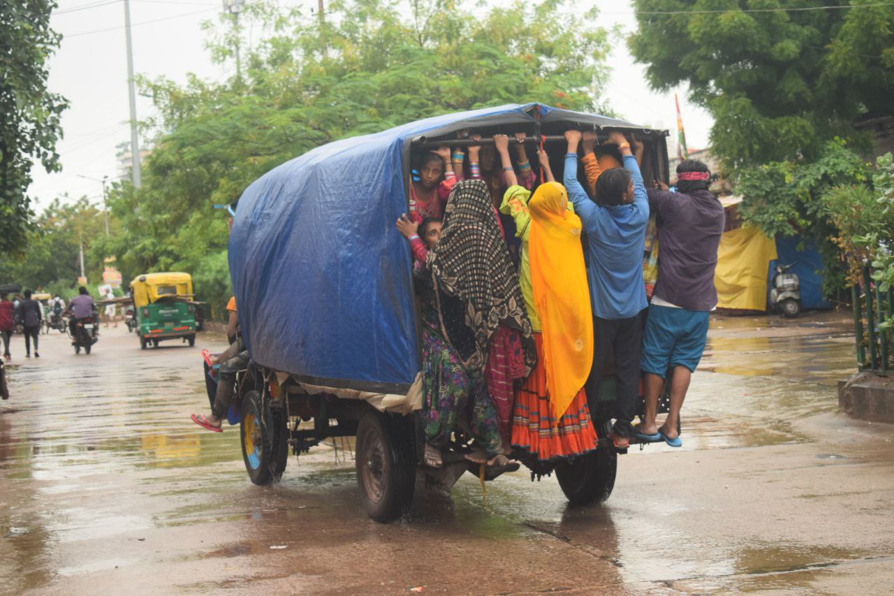 Lok Devta Baba Ramdev : जातरुओं की सुरक्षा बाबा के भरोसे | This time ...