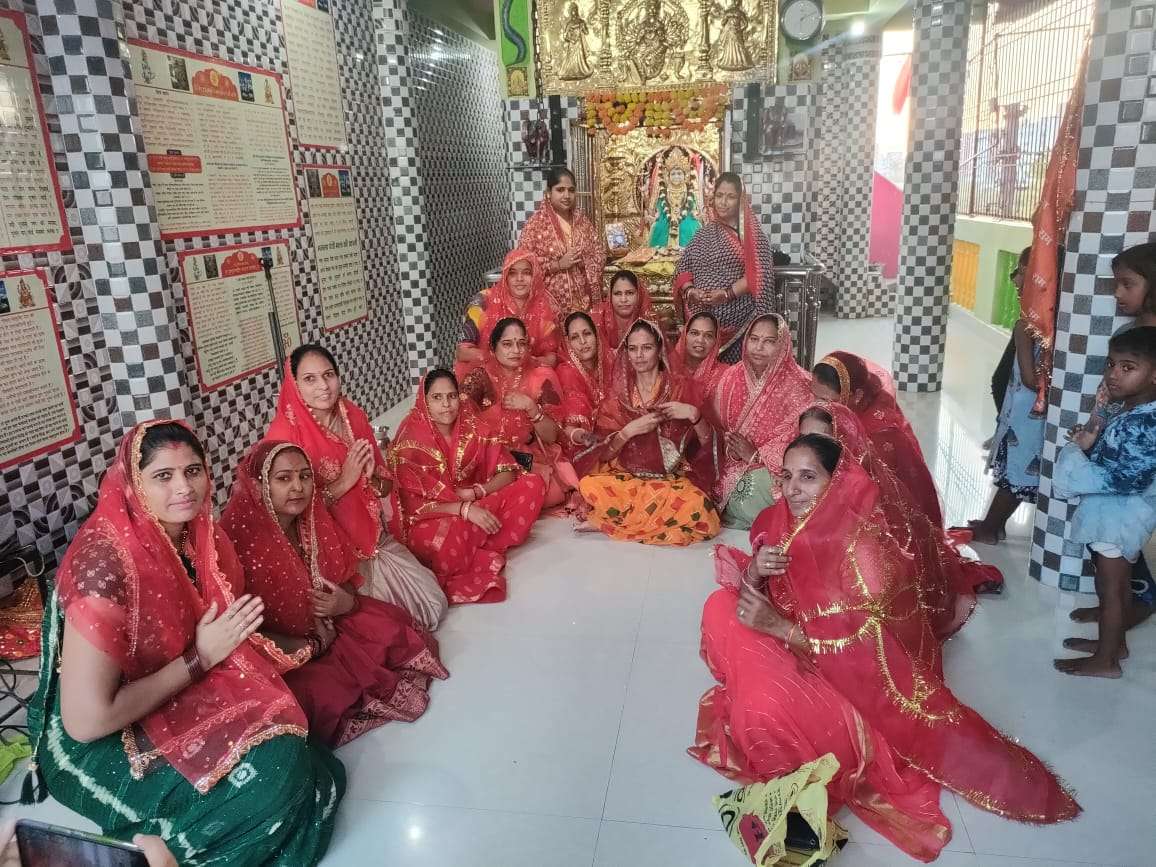 NAVRATRI PARV: निकली ध्वज-चुनर यात्रा, सजे माता के दरबार | NAVRATRI ...