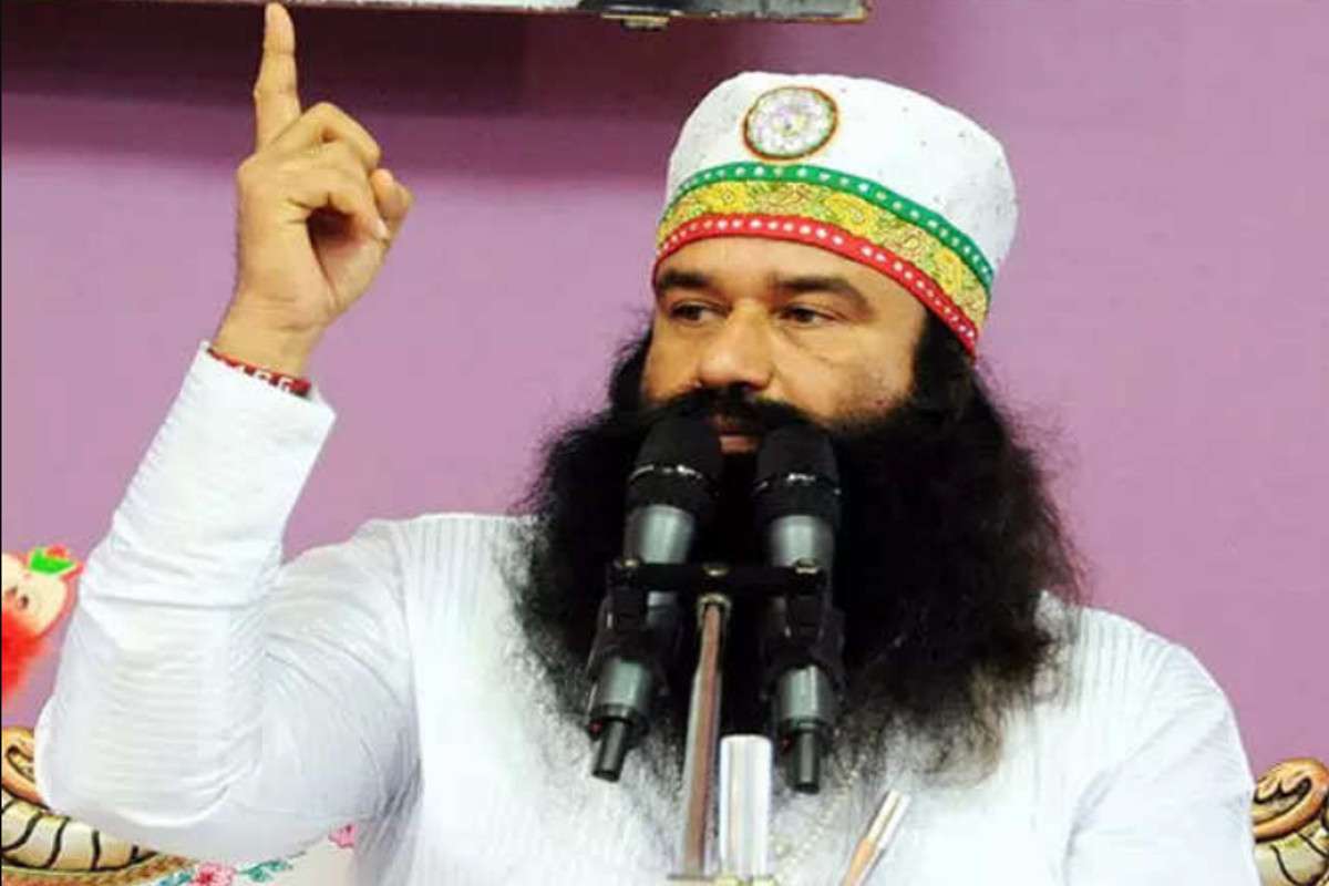 Baghpat : हनीप्रीत के साथ बरनावा आश्रम पहुंचा गुरमीत राम रहीम, फिर ...