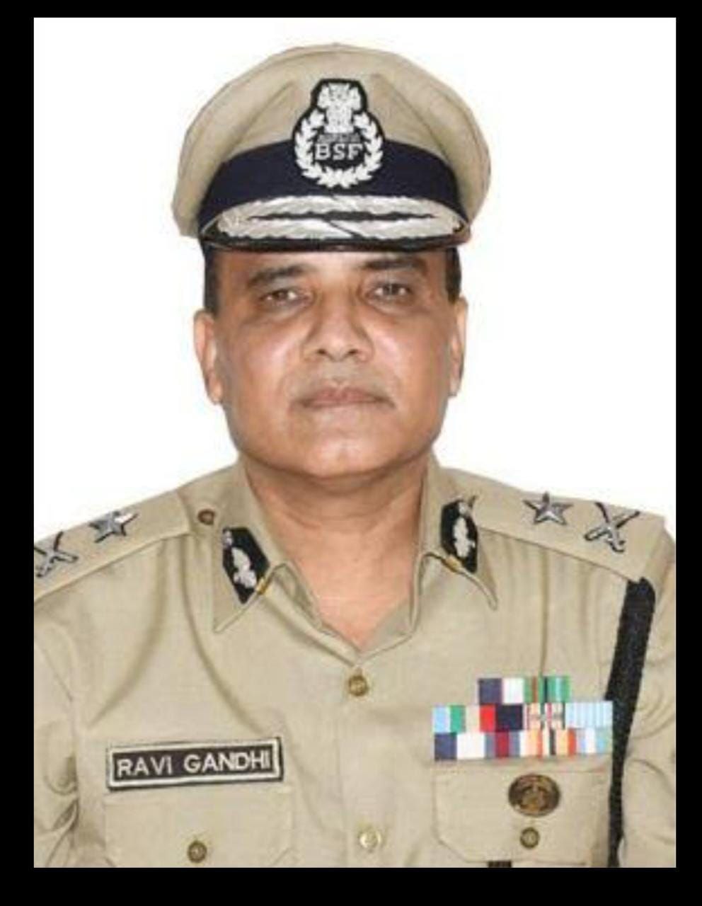Gujarat: रवि गांधी ने बीएसएफ गुजरात फ्रंटियर के महानिरीक्षक का पदभार ...