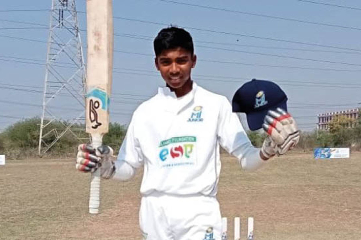 13 साल के यश चावडे ने 178 गेंदों में 508 रन ठोक रचा इतिहास, ग्राउंड पर की छक्कों की बारिश ...