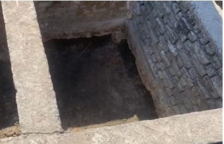 हत्या कर सेप्टिक टैंक में फेंकेके गए मृतक का मिला कंकाल, मकान मालिक ने ...