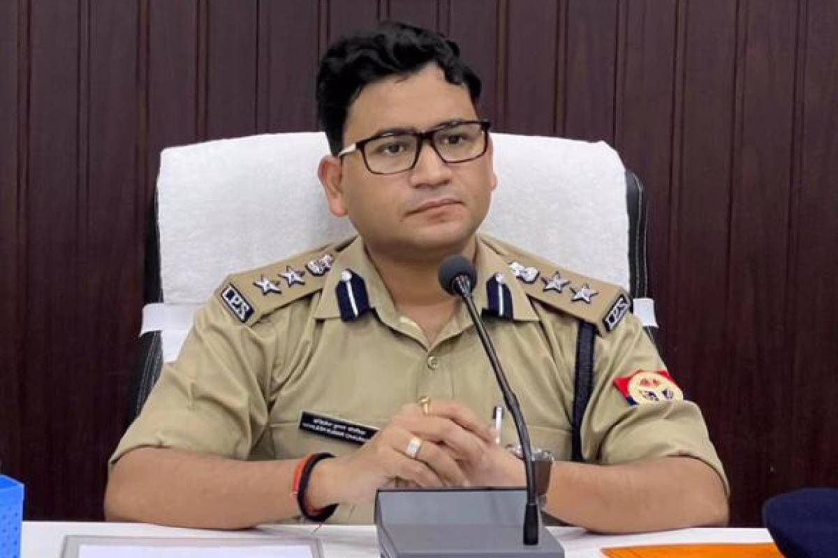 वाराणसी के आईजी रेंज का तबादला, IPS अखिलेश कुमार चौरसिया को मिला चार्ज