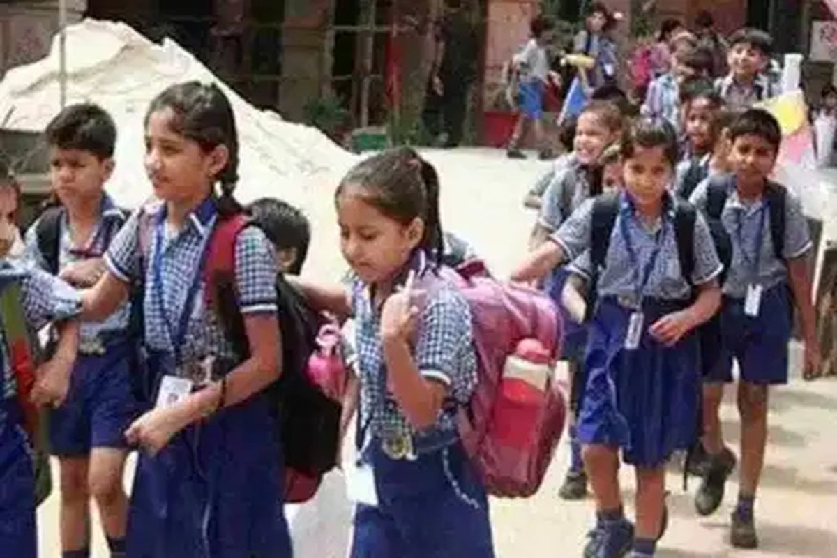 अब 6 साल के बच्चों को ही मिलेगा कक्षा 1 में एडमिशन, शिक्षा विभाग ने ...