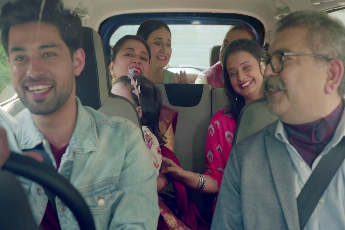 बड़ी फैमिली के लिए ये हैं सबसे सस्ती 7 सीटर कारें, 27Km की माइलेज के साथ कीमत 5.24 लाख से शुरू ...