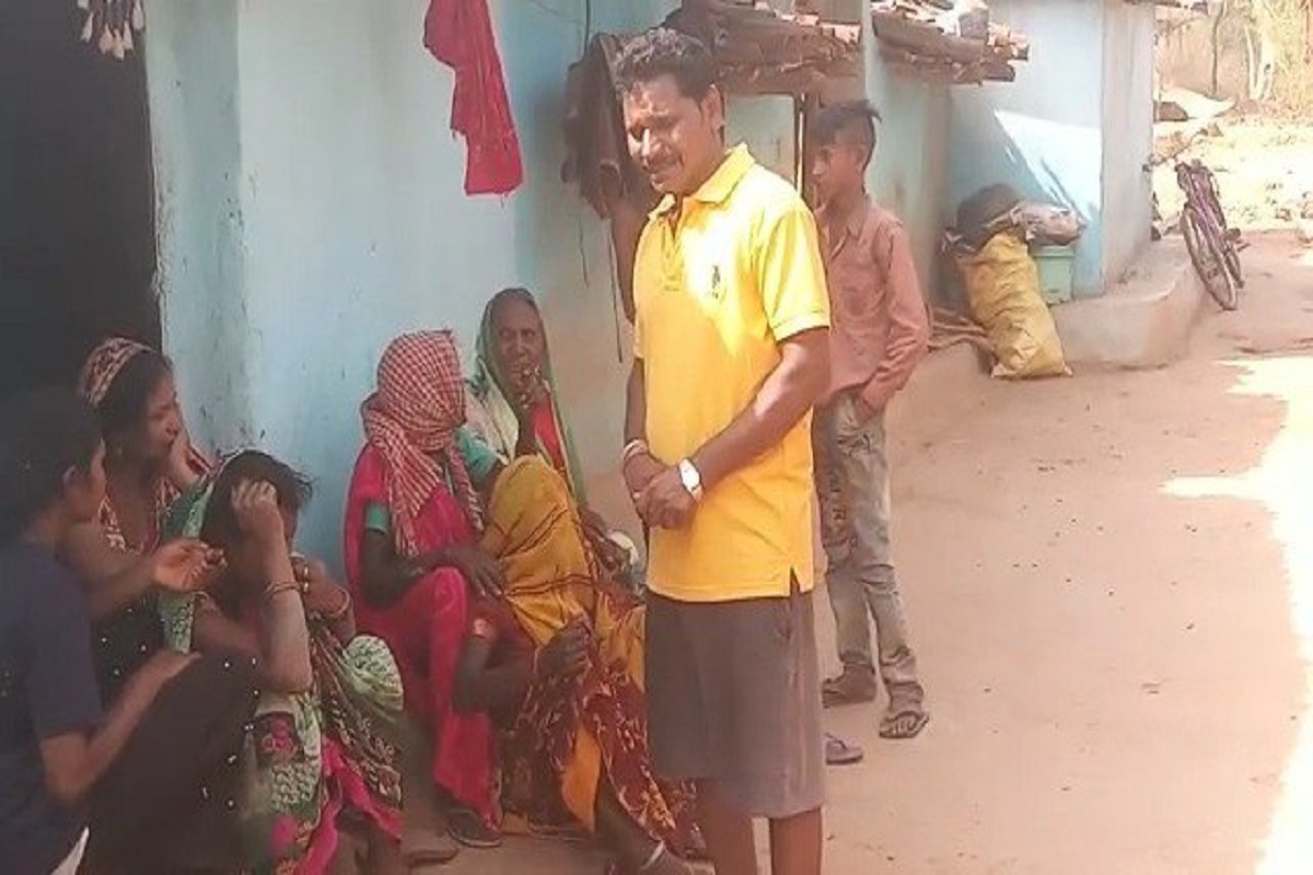 Sonbhadra video: नहाते समय दो बच्चों की बंधी में डूबने से मौत, परिजनों में मचा कोहराम | Patrika News