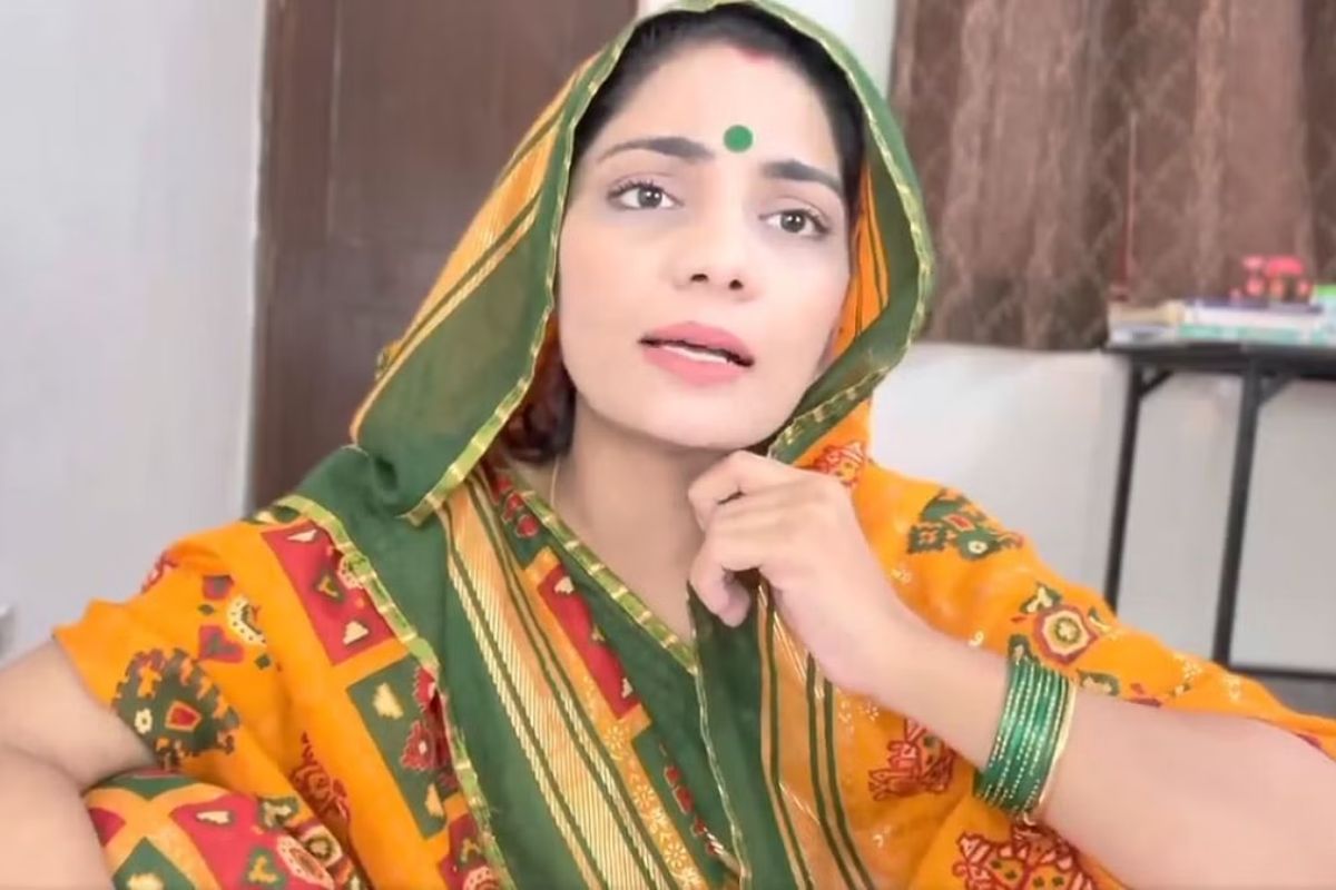 Neha Singh Rathore New Song: लोकगायिका नेहा सिंह राठौर ने केंद्र सरकार ...