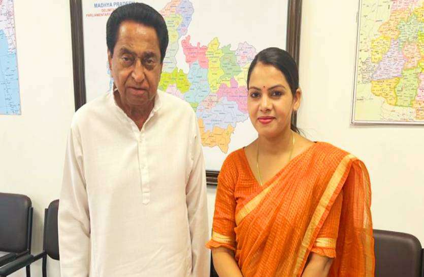भाजपा को लग सकता है एक और बड़ा झटका कमलनाथ के साथ भाजपा नेत्री की फोटो वायरल Roshni Yadav 