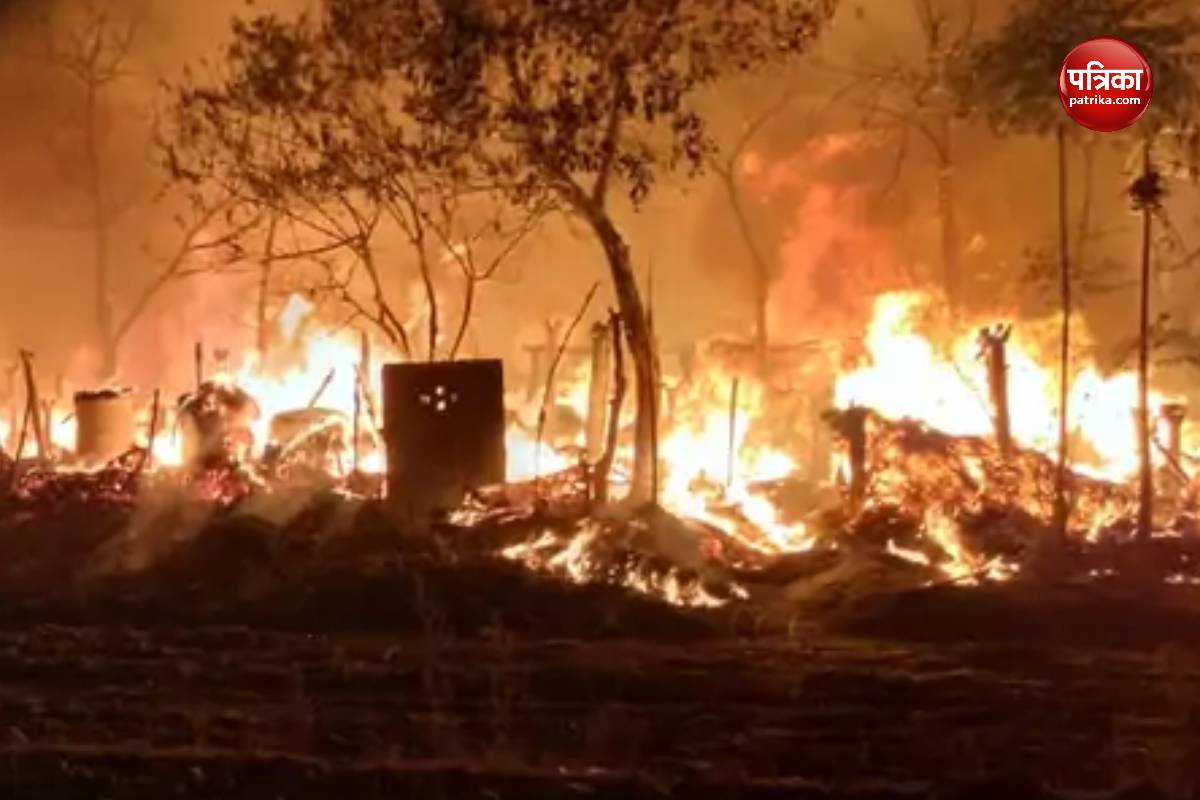 Ballia News : बैरिया में आग से राख हुईं 125 रिहायशी झोपड़ियां, पीड़ितों ...