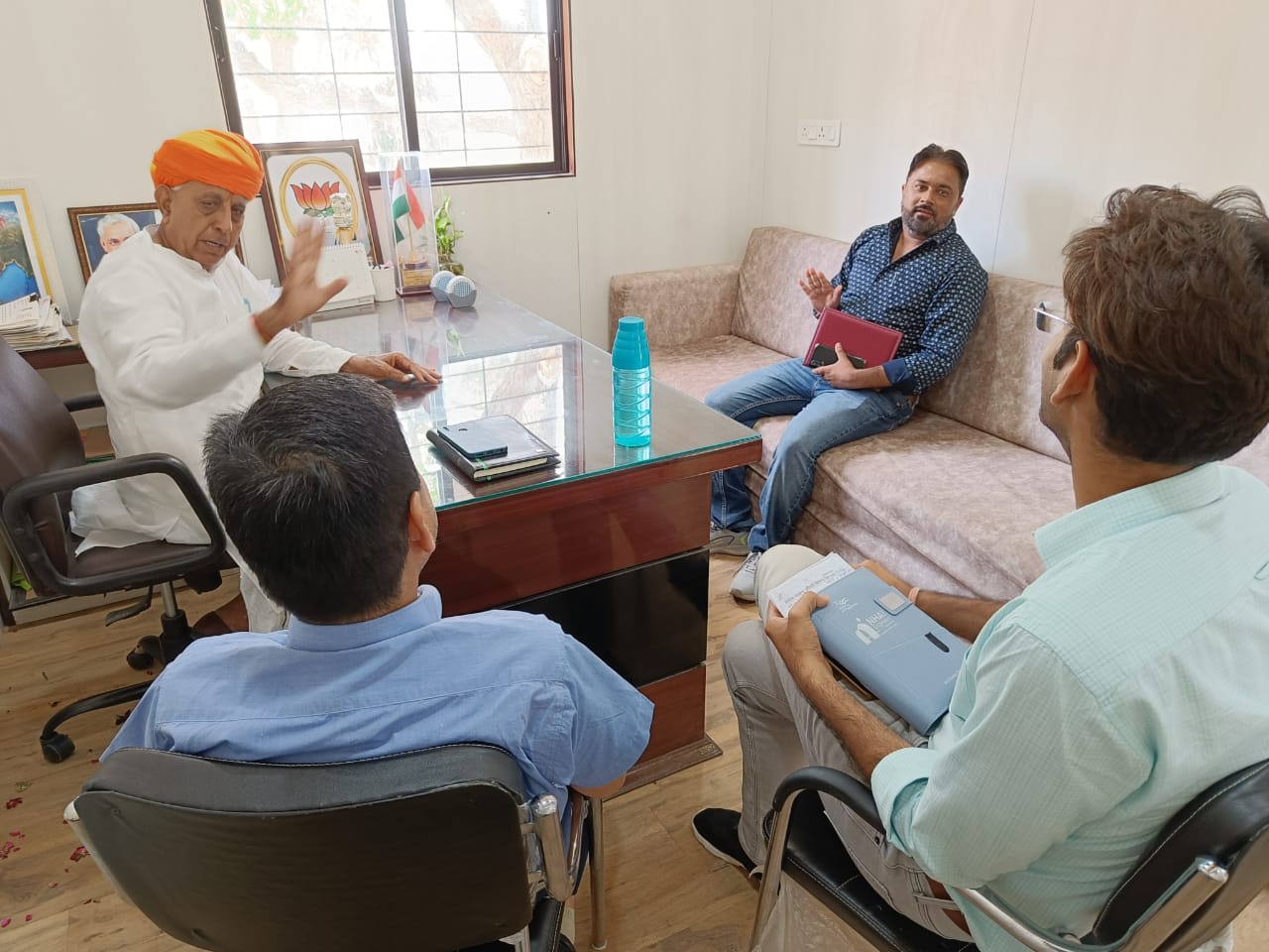 हरमाड़ा, रेलवे स्टेशन, सराधना व खरवा पुलिया का निर्माण कार्य जल्द पूरा ...