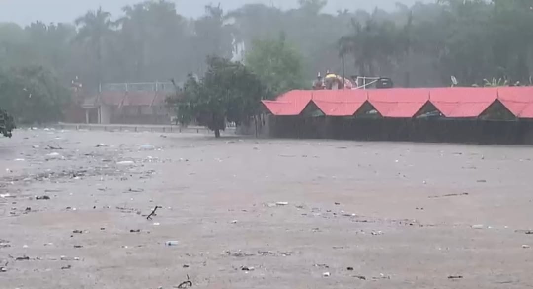 Gujarat Rain: जूनागढ़ शहर में बारिश का रौद्र रूप | Gujarat Rain: Flood ...