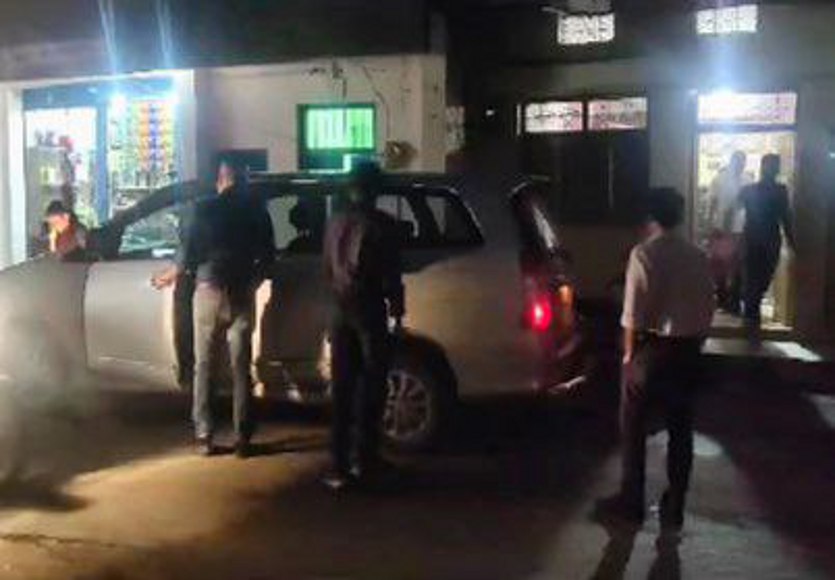 कपड़ा कारोबारी के घर से ईडी ने 3 बोरी व एक ब्रिफकेस दस्तावेज किए जब्त ...