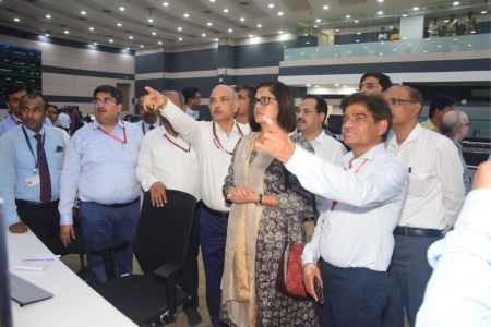 दिल्ली-हावड़ा रूट में खत्म हो जायेगी ट्रेनों की लेट लतीफी, यात्रियों की ...