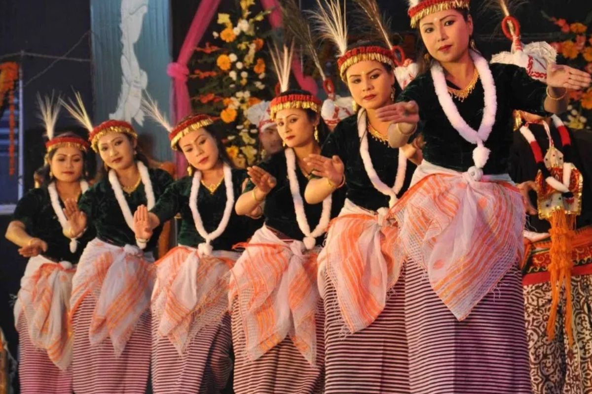 Manipur History: मणिपुर का क्या है यूपी से ऐतिहासिक रिश्ता, कहां थी ...