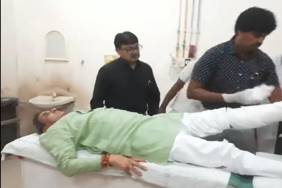 अब RTDC चेयरमैन धर्मेंद्र राठौड़ के पांव पर चढ़ा प्लास्टर, राजनीतिक ...