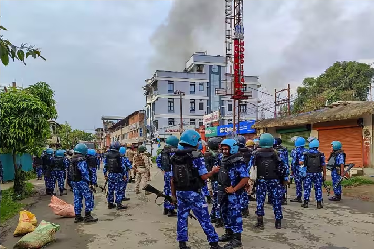 मणिपुर में एक और गैंगरेप, पीड़िता बोली- पांच-छह लोगों ने… | manipur ...