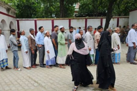 Ghosi Byelection: मुस्लिम बहुल इलाकों में ये वोटिंग का क्या है पूरा ...