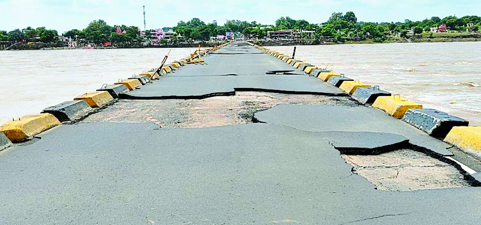 इंदौर-इच्छापुर हाईवे- मोरटक्का पुल पर एक माह रहेगा यातायात बंद ...