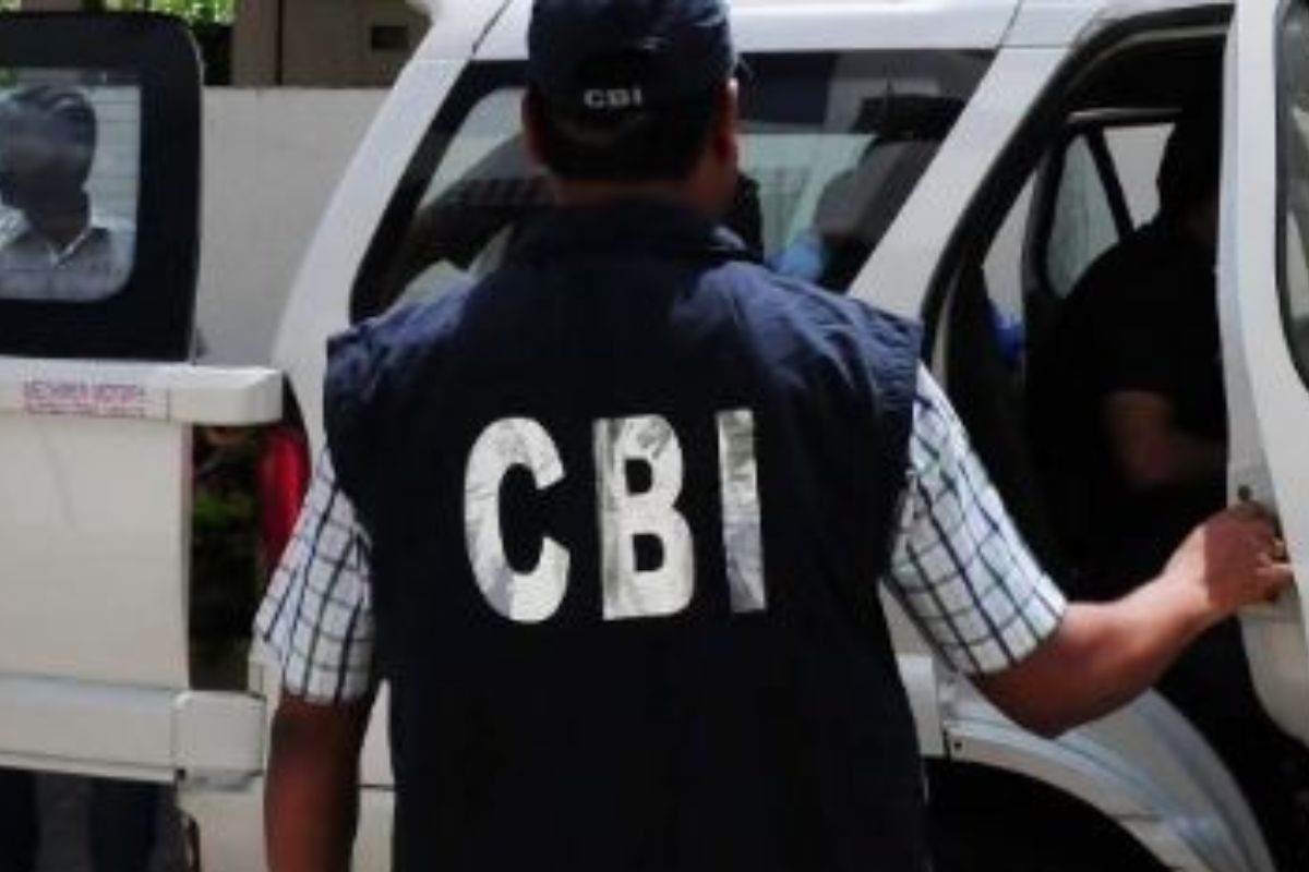 Job Scam: UP विधानसभा भर्ती की CBI जांच के आदेश, दिग्गजों पर गिरेगी गाज | Orders for CBI inquiry ...