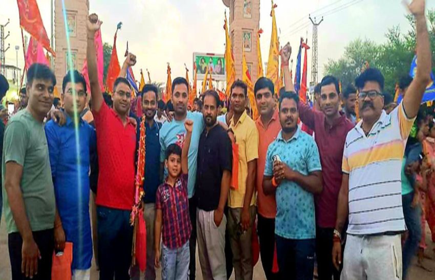 ताज महल से प्यारा खाटू धाम है…लाल किले से प्यारा तोरण दरबार है… watch ...