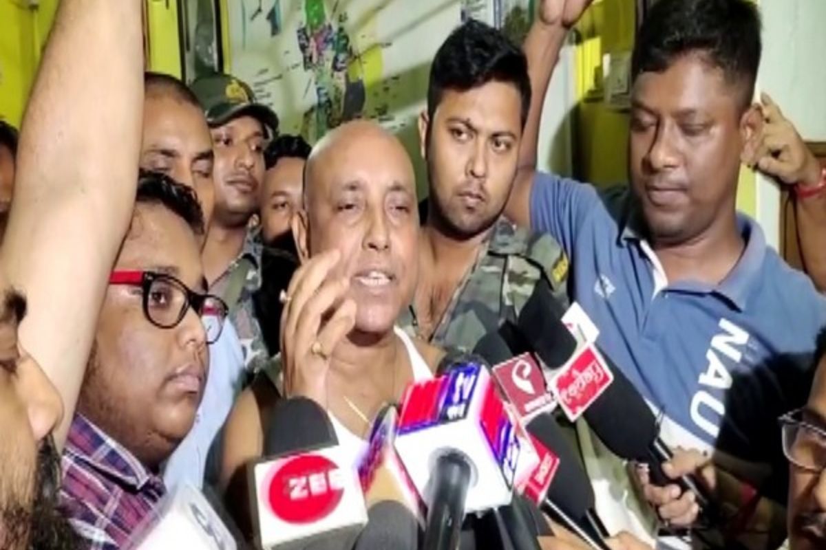 ED की रेड के बाद ममता बनर्जी के मंत्री का आया बयान, कार्रवाई को बताया ...