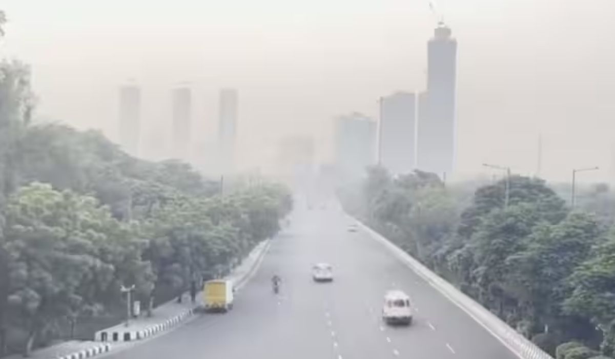 UP Weather AQI Today: गिरते पारे से बढ़ा प्रदूषण, गाज़ियाबाद से लेकर ...