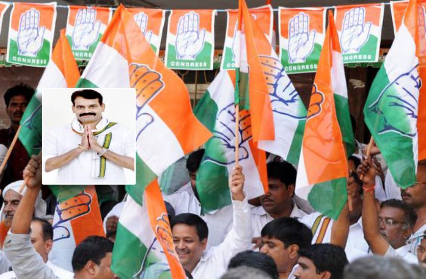 MP Election Result Update : भाजपा की आंधी में अपनी सीट बचाने में कामयाब ... MP Election Result Update : भाजपा की आंधी में अपनी सीट बचाने में कामयाब ...