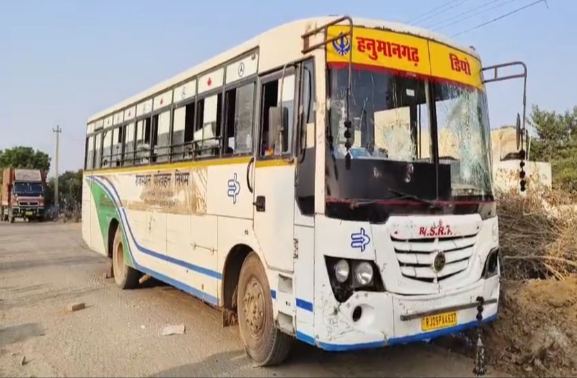 सुखदेव सिंह गोगामेड़ी की हत्या के विरोध में आज चूरू बंद का आह्वान ...