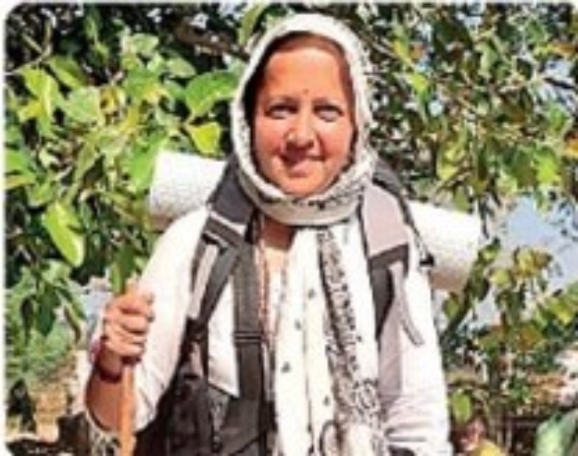 नर्मदा परिक्रमा के लिए ठुकरा दिया लाखों का पैकेज, छोड़ दी नौकरी | Pune ...