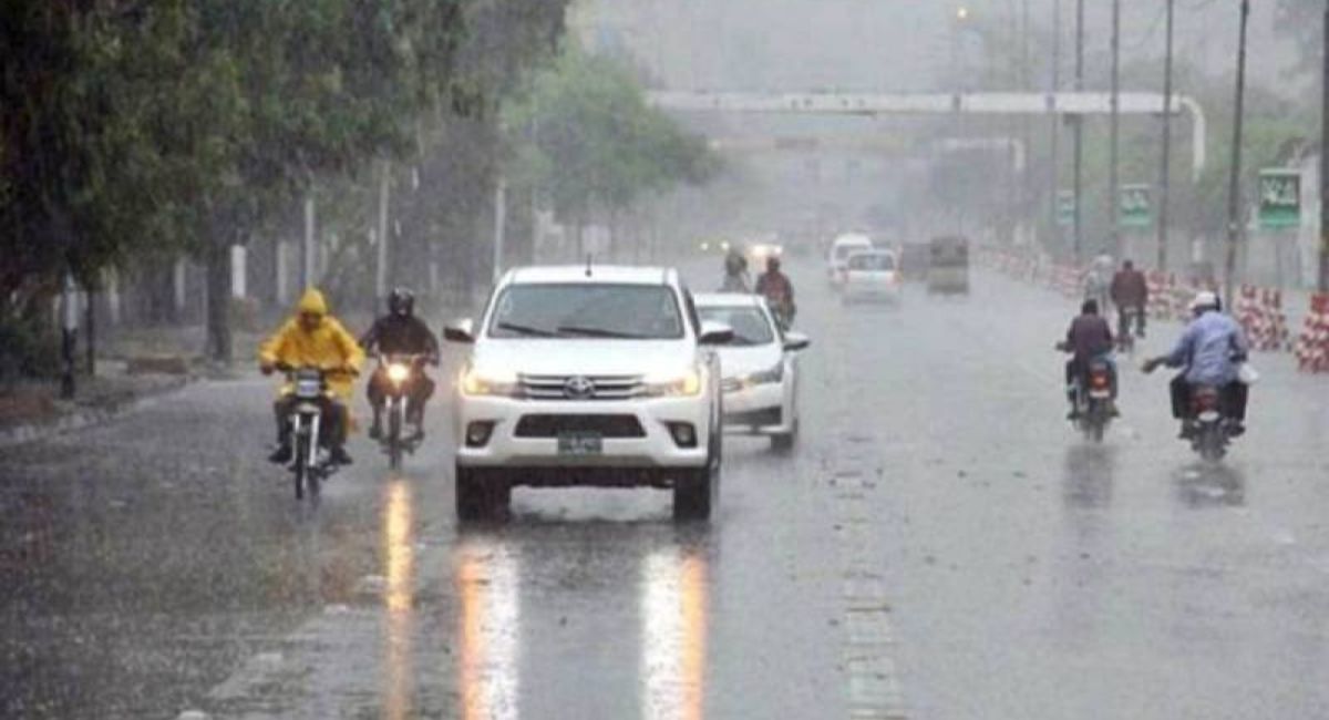 यूपी के इन हिस्सों में बिगड़ा रहेगा मौसम, जानें मौसम विभाग की ताजा ...