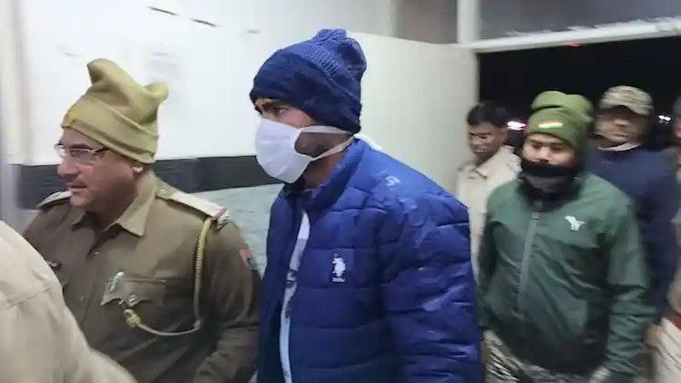 राजस्थान पुलिस ने किया गैंगस्टर संपत नेहरा को गिरफ्तार, चूरू पुलिस कर ...