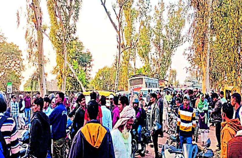 हाइवे पर मच गया चित्कार…. देखें फोटो गैलेरी | Patrika News