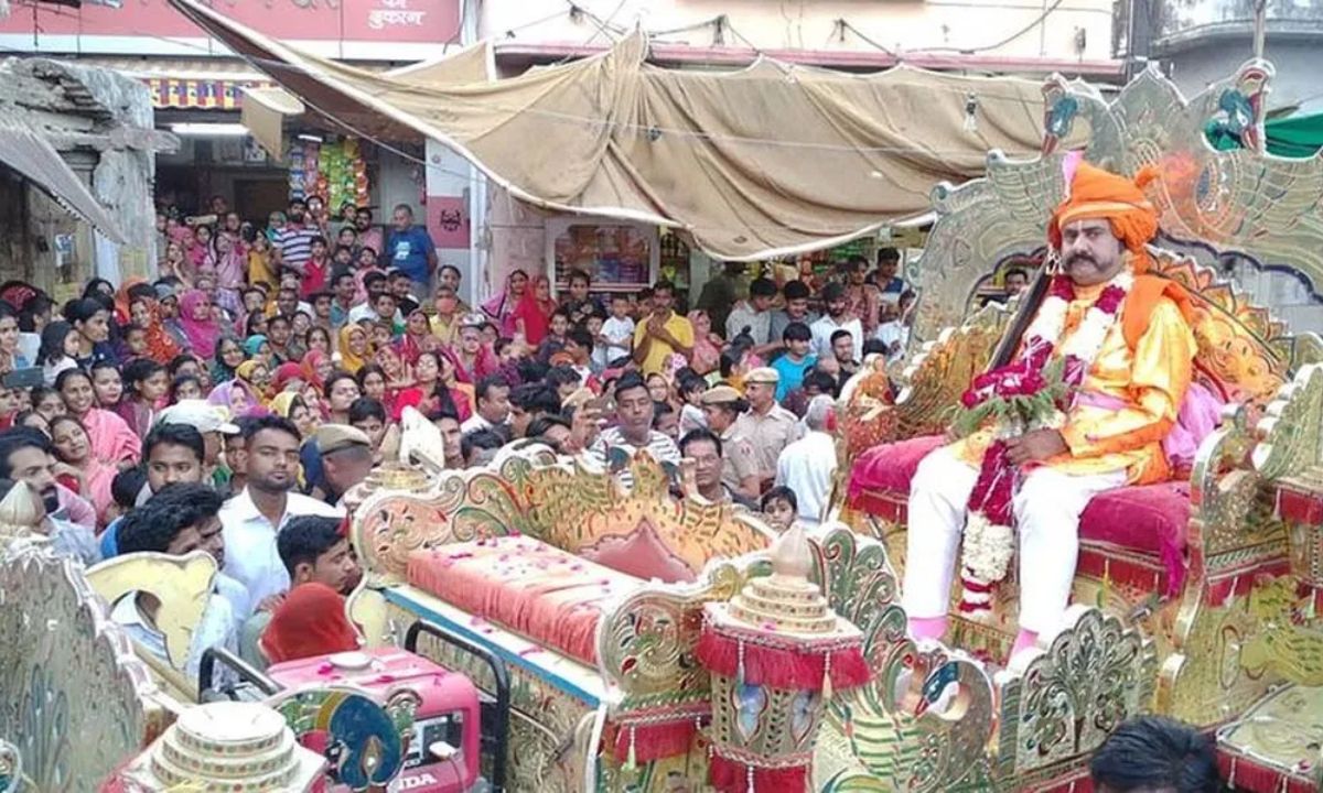 अजब-गजब: बारात पहुंचने से पहले ही जलकर राख हो जाती है दुल्हन! देखते रह ...