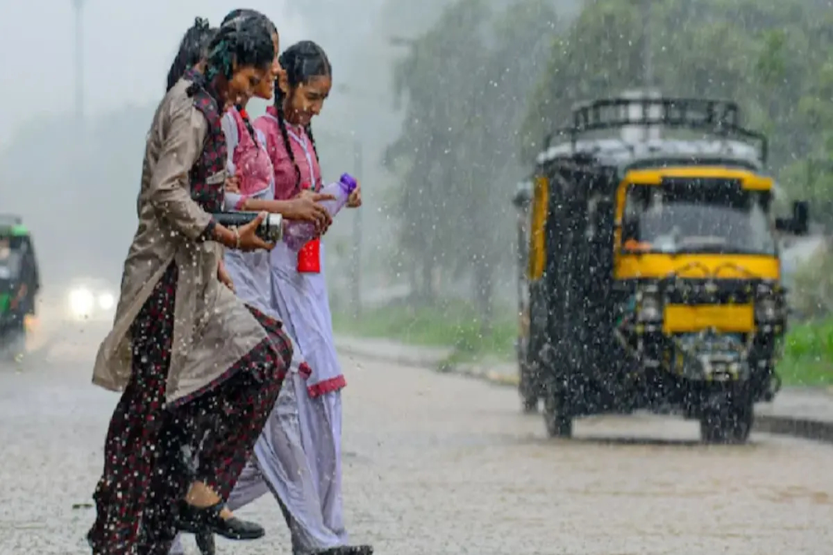 Rajasthan Rain : भीषण गर्मी के बीच अच्छी खबर, जानिए क्या है La Nina? जो राजस्थान में कराएगा ...
