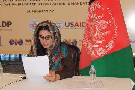 भारत में सीनियर अफगान राजदूत ज़ाकिया वर्दाक ने अपने पद से दिया इस्तीफा ...