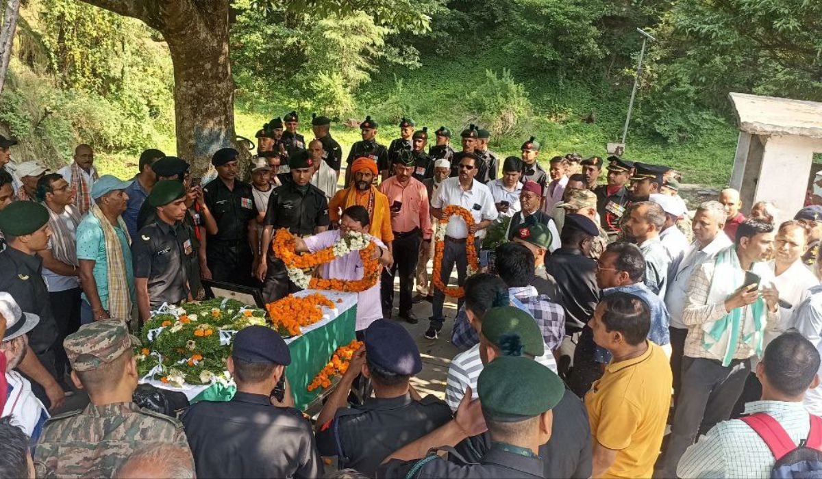 Major Harish Melkani: जबलपुर स्वीमिंग पूल में अल्मोड़ा के मेजर हरीश ...