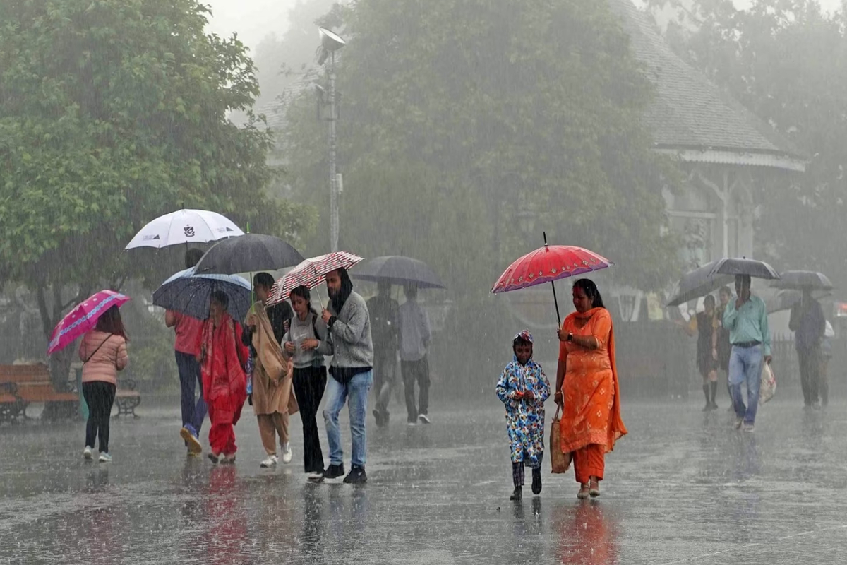 Monsoon 2024: मानसून ने पकड़ी रफ्तार, 22 से 24 तक 10 राज्यों में होगी ...