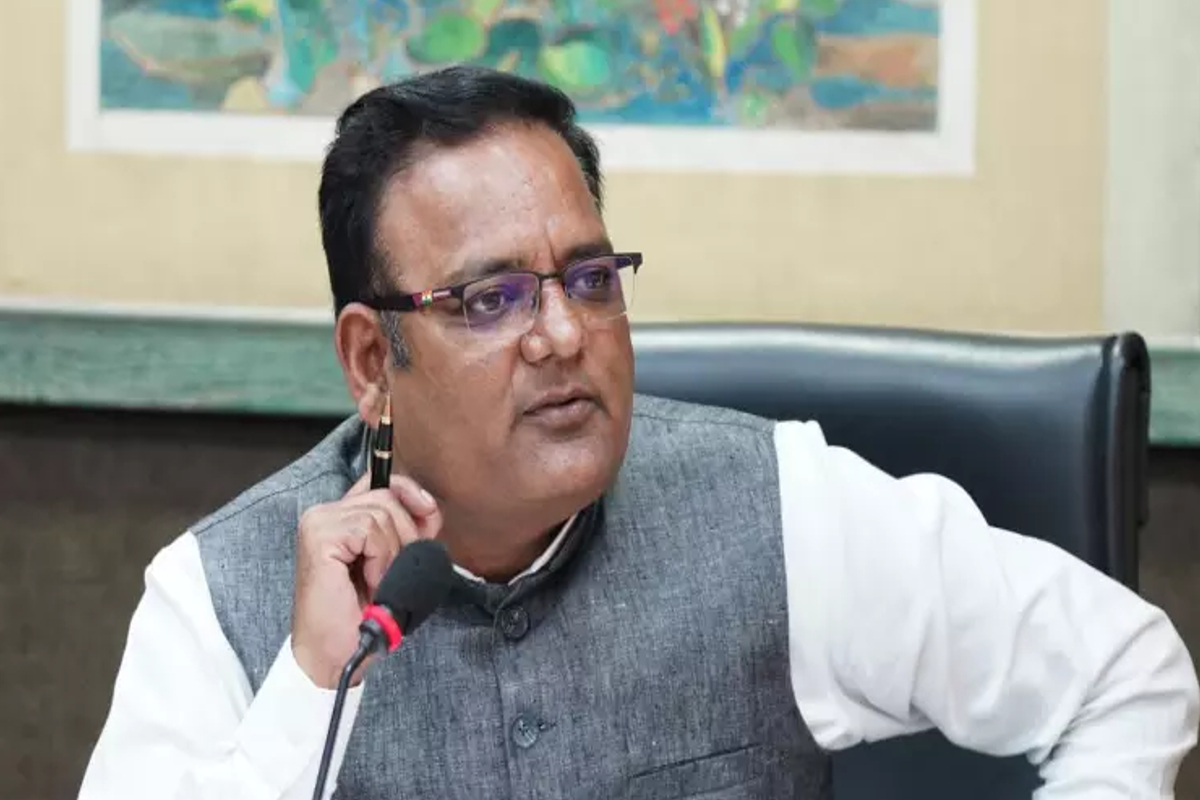 केजरीवाल सरकार के मंत्री रहे राजकुमार आनंद की छिन गई विधायकी, स्पीकर ...