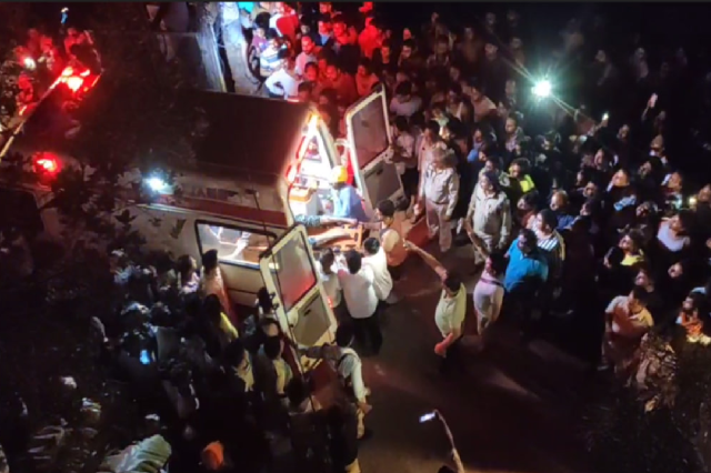 Gwalior News: ड्राईफ्रूट व्यापारी के घर भीषण आग, दो बेटियों सहित पिता ...