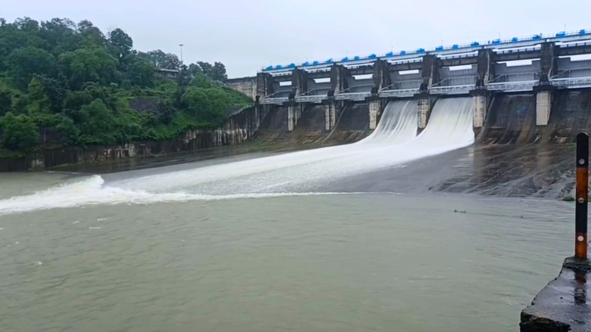 MP Flood: मध्यप्रदेश में बारिश से भारी तबाही, कई बांधों के खुले गेट ...