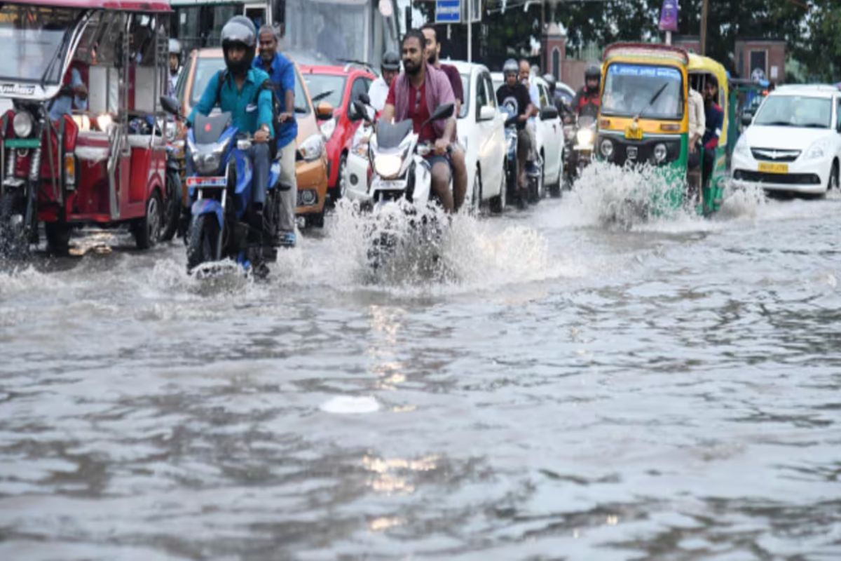 Rajasthan Rain Alert: राजस्थान में अगले 180 मिनट में इन 17 जिलों में तेज बारिश, IMD का Orange ...